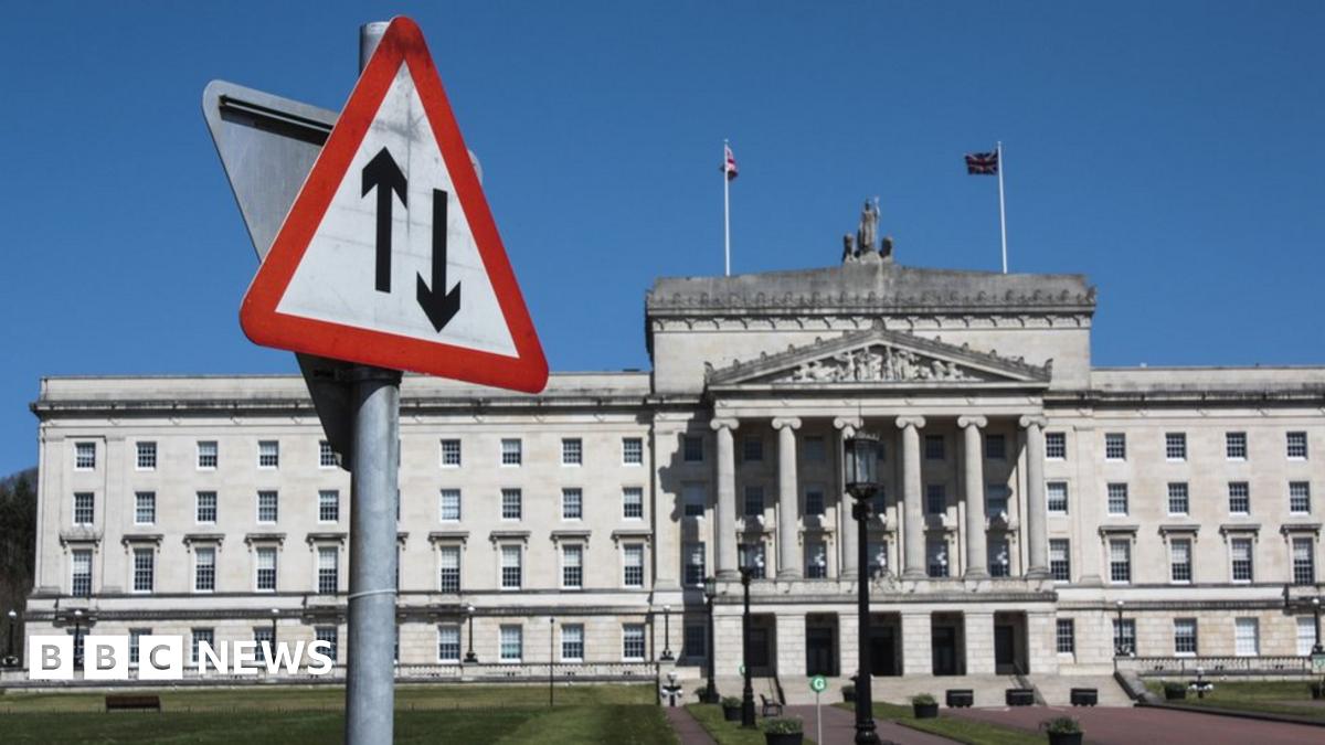 Stormont: MLA pay cut bill passed in House of Lords - BBC News