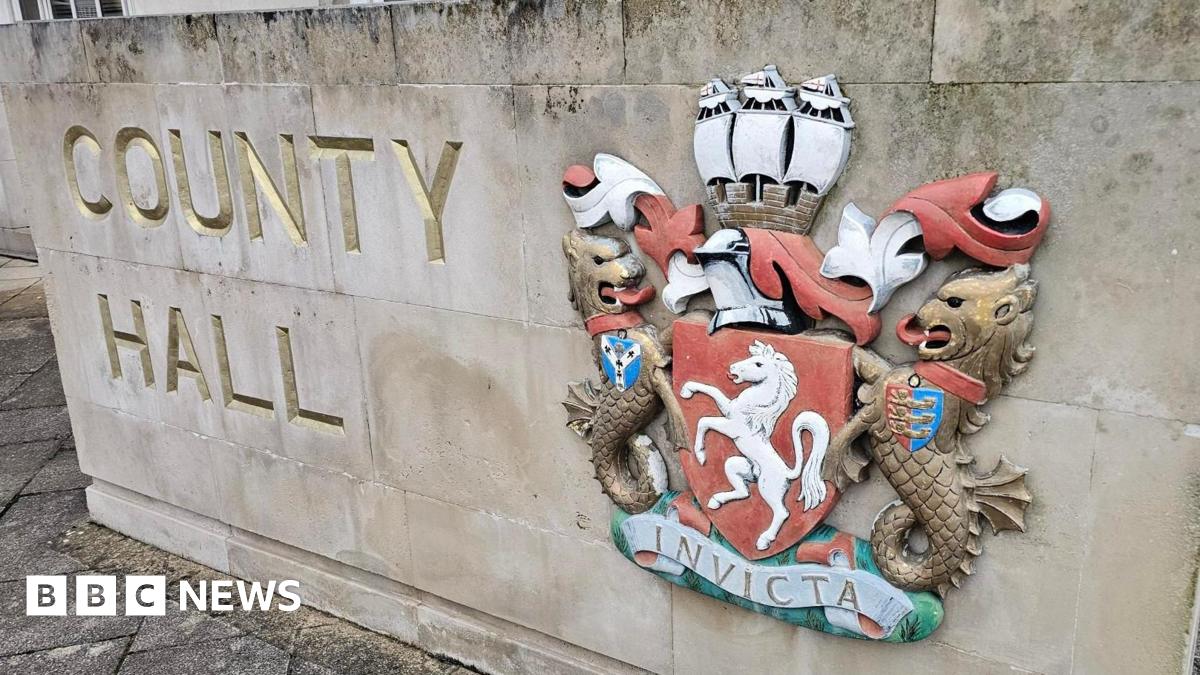Kent: Family hub funding decision referred for council vote - BBC News