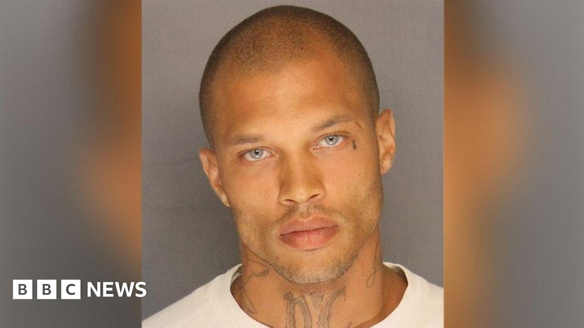 'Hot felon' Jeremy Meeks has released his first modelling pictures ...