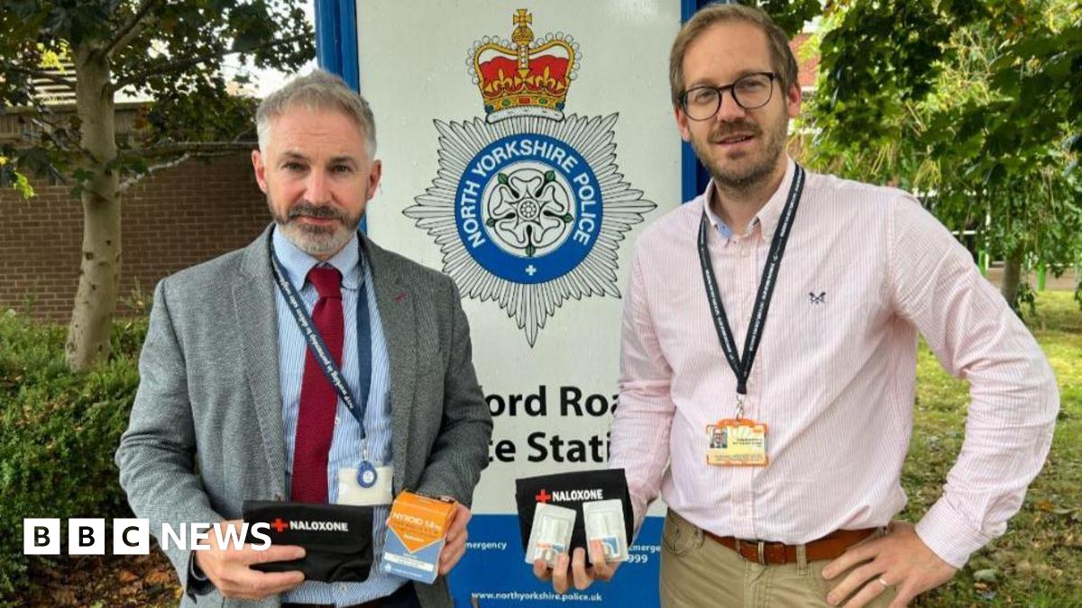 North Yorkshire Police save lives with spray to reverse overdoses - BBC ...