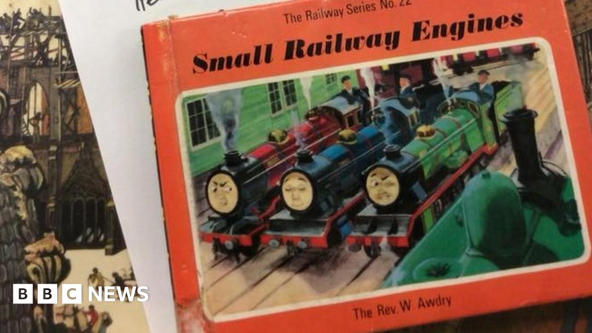 Overdue Basingstoke library books returned after 48 years - BBC News