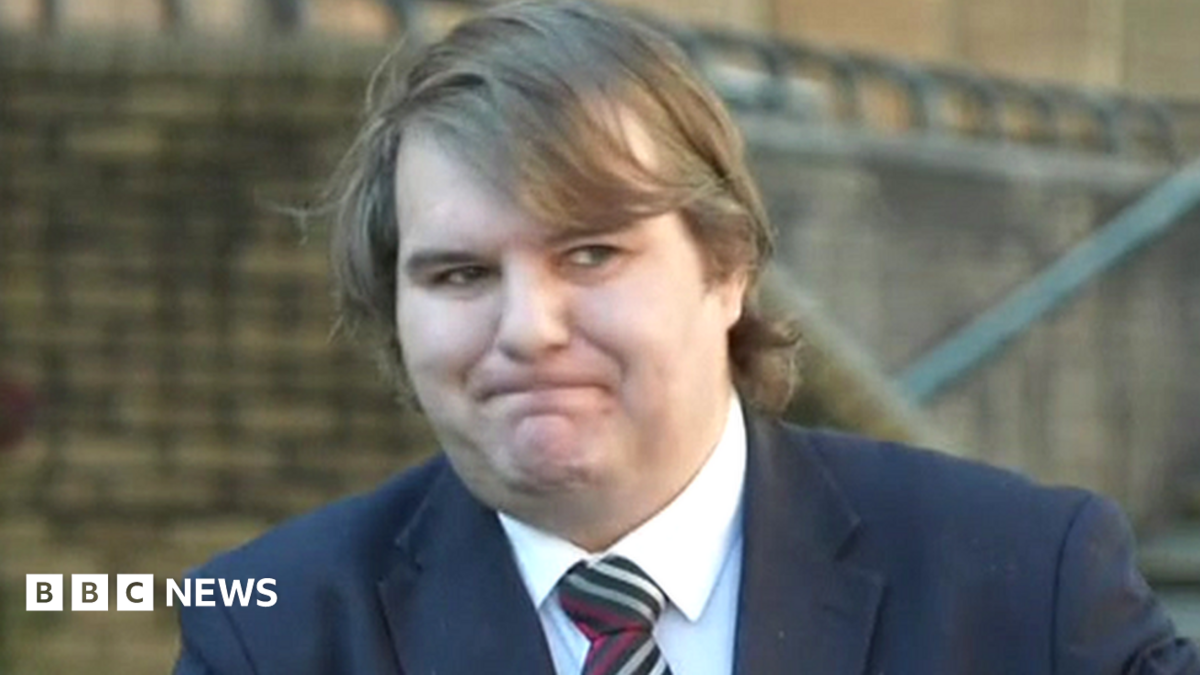 Jamie Wallis: Man who spat at Conservative MP gets community order ...