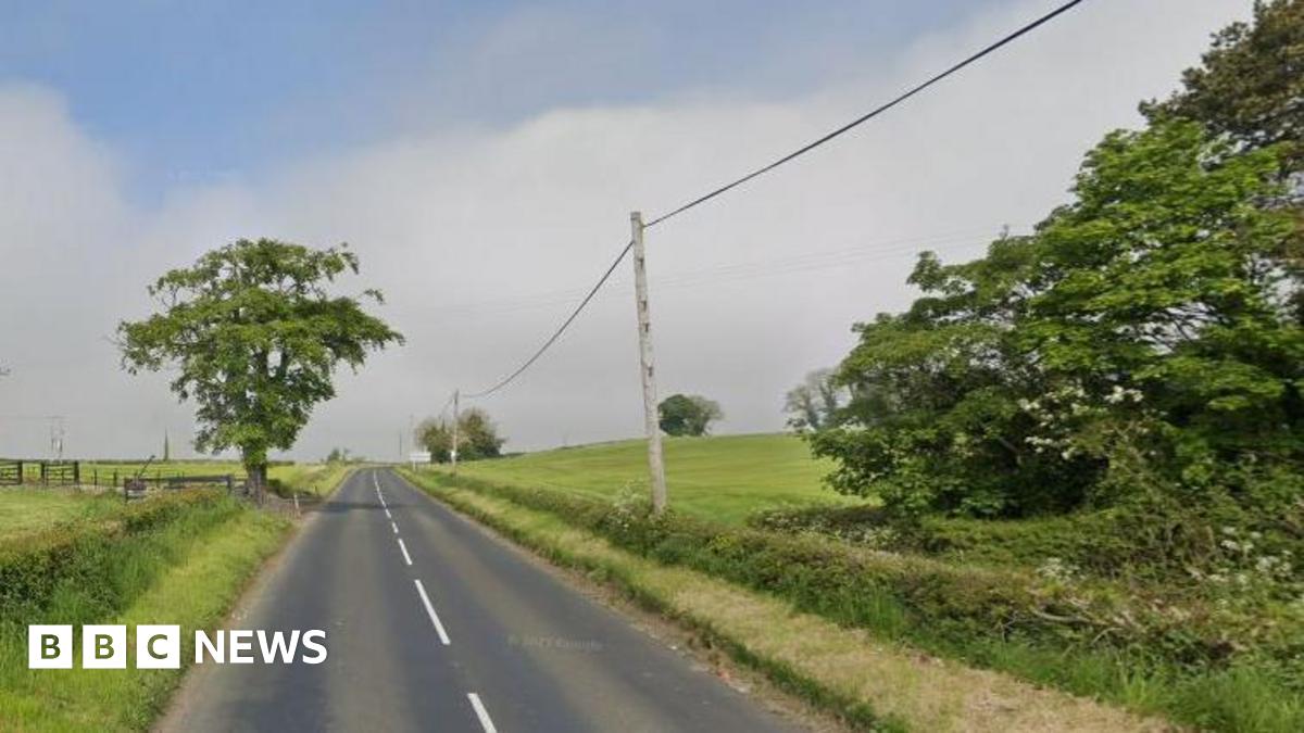 Coagh: 83-year-old man dies a week after collision in Tyrone - BBC News