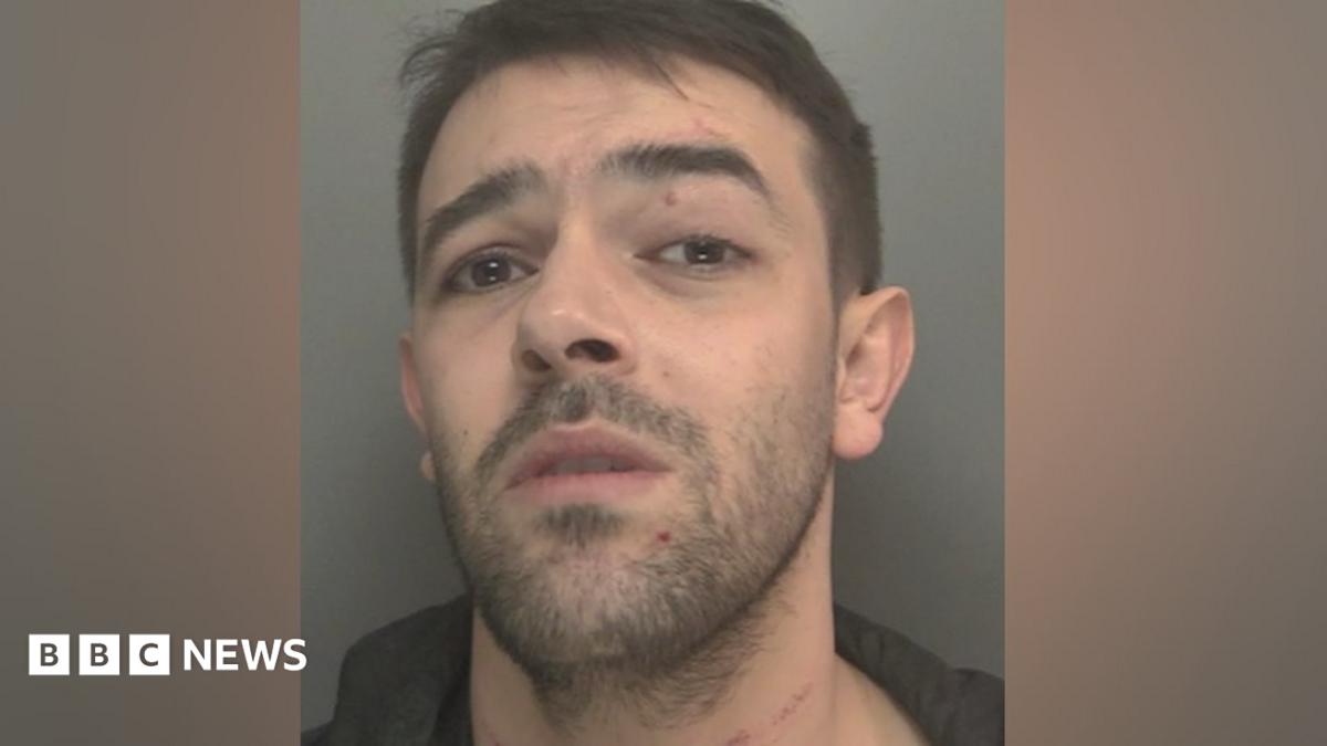 Liverpool drug dealer who trafficked guns is jailed - BBC News