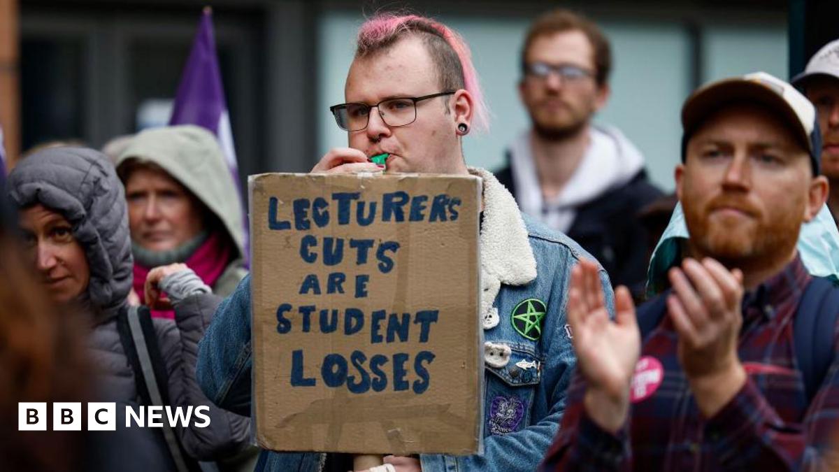 What are the problems facing Scottish universities? - BBC News