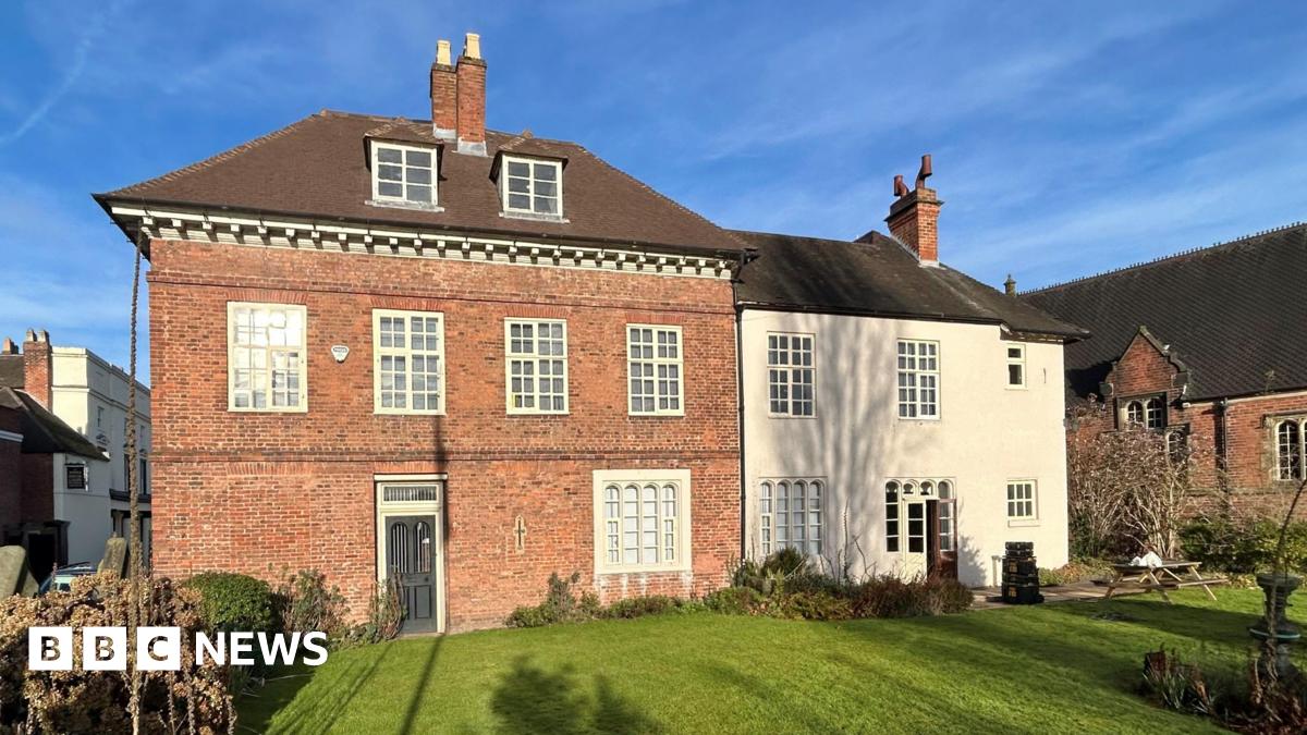 Lichfield's old schoolmaster's house to be used as history hub - BBC News