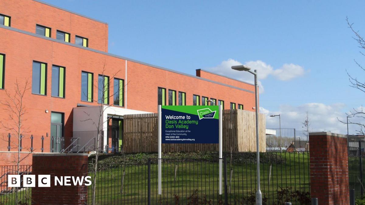 Oasis Charitable Trust to offer 20 homes for vulnerable pupils - BBC News