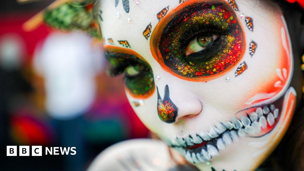 Week in pictures: 19-25 October 2024 - BBC News