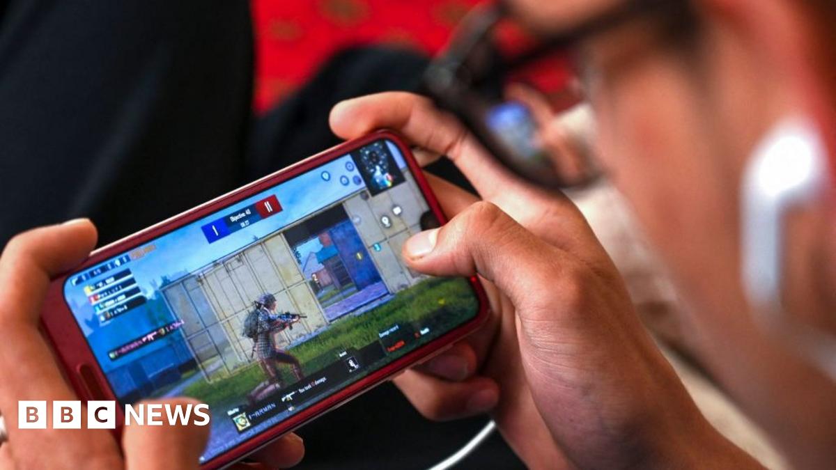 The rise of the video game Arab hero - BBC News