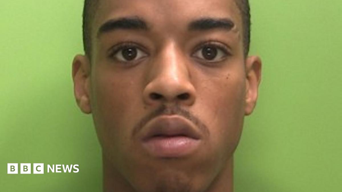 Unqualified driver sentenced over Nottingham death crash - BBC News
