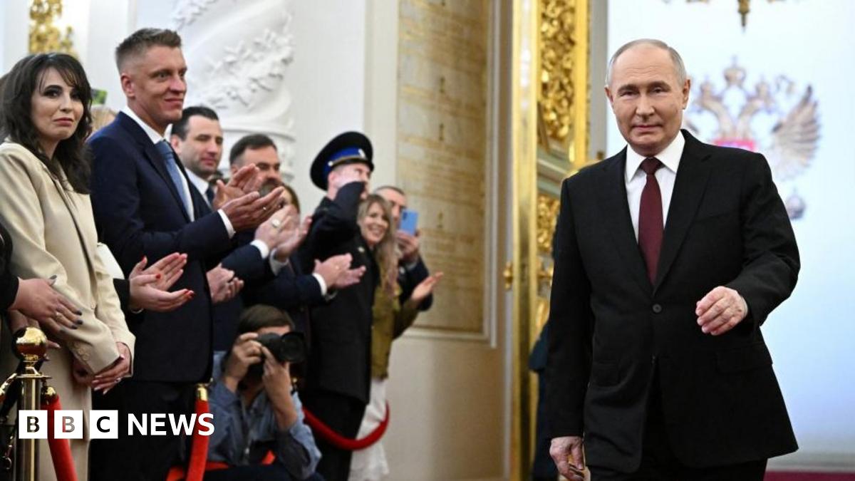 Vladimir Putin: Russia's modern-day tsar sworn in for fifth term - BBC News