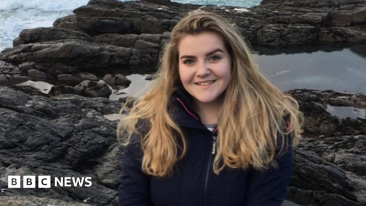 Eilidh MacLeod: Music fund in memory of terror attack victim - BBC News