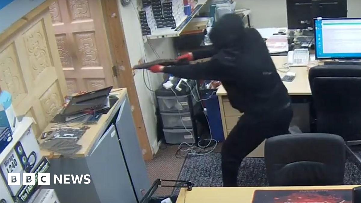 Man jailed over shooting attack on Smethwick business - BBC News