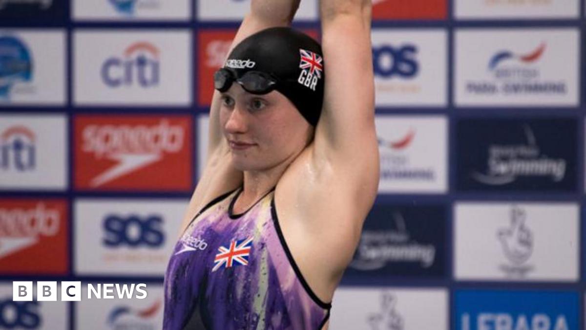 Paralympic swimmer from Droitwich aims for first gold medal - BBC News