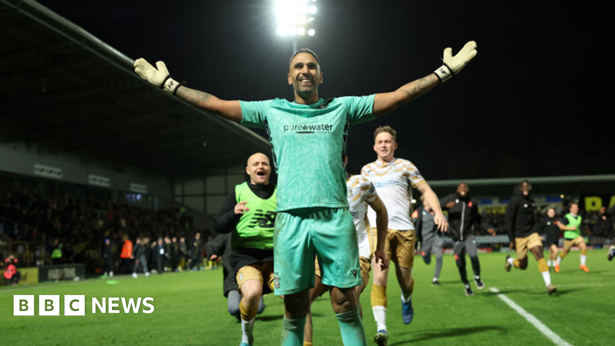 Tamworth FC fans hope for 'big name' club in next FA Cup draw - BBC News