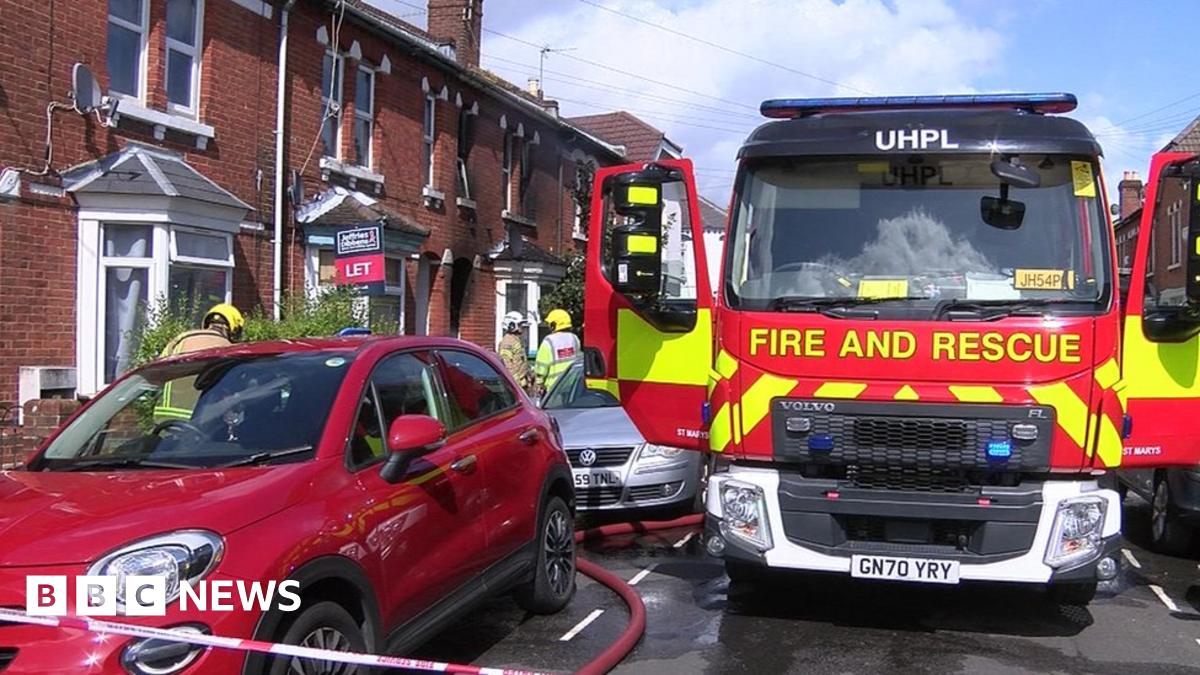 Southampton house fire was 'likely' due to electrical fault - BBC News