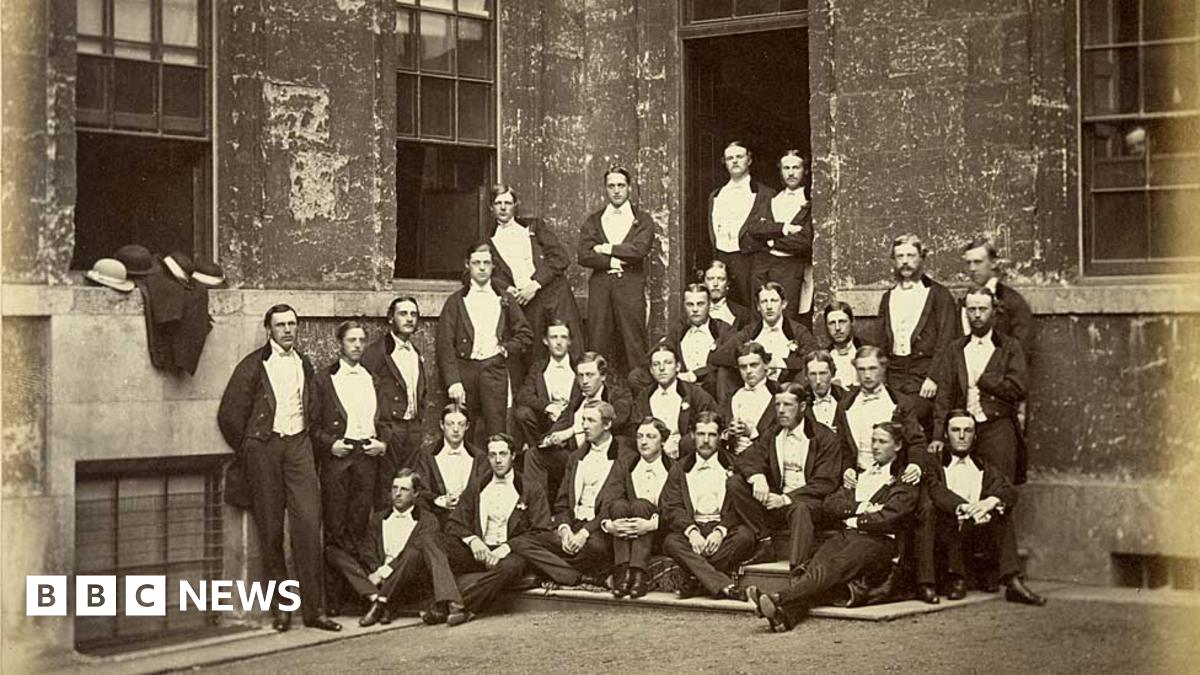 Oxford Conservatives ban Bullingdon Club members from their ranks - BBC ...