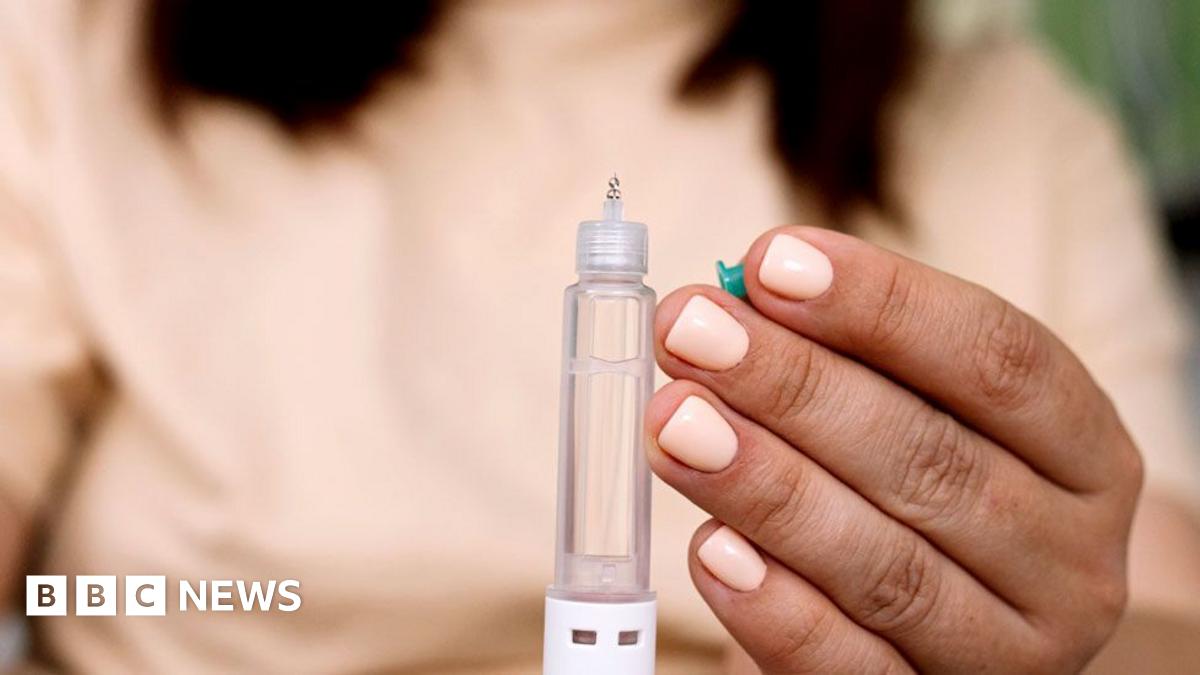 Why weight-loss drugs may be no obesity silver bullet - BBC News