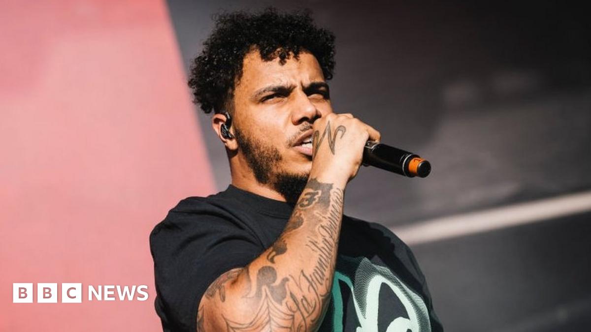 Radio 1's Big Weekend: AJ Tracey and London Grammar join line-up - BBC News