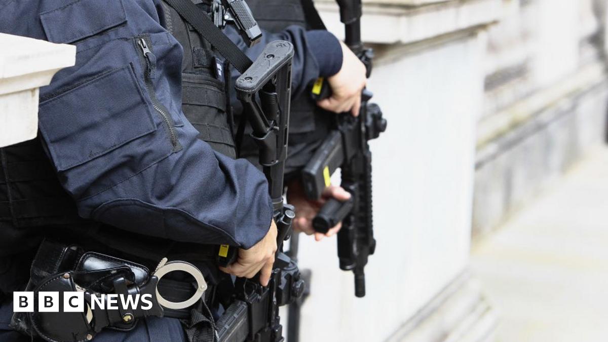 London's counter-terror Prevent referrals buck UK trend - meeting - BBC ...