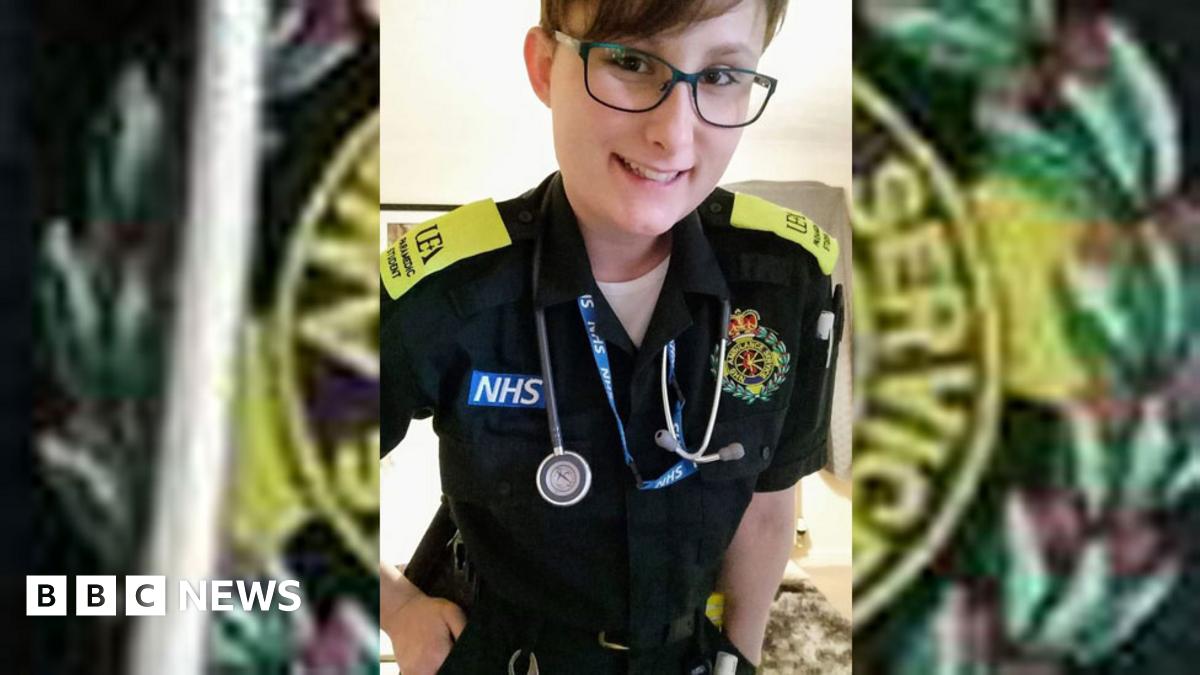 University of East Anglia paramedic students call for 'fair' expenses ...