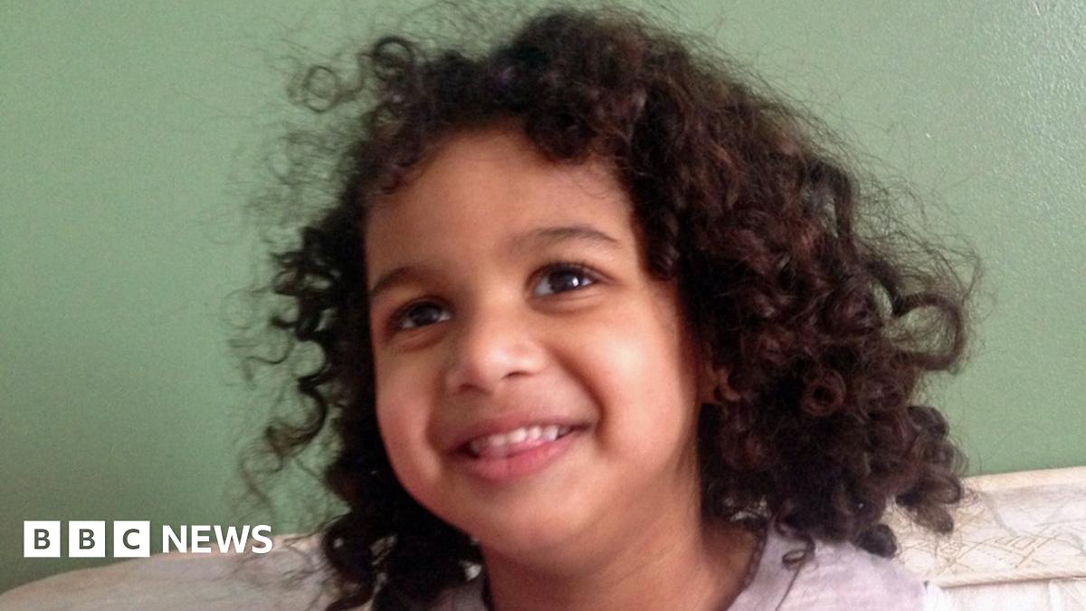 The children living with the world's rarest diseases - BBC News