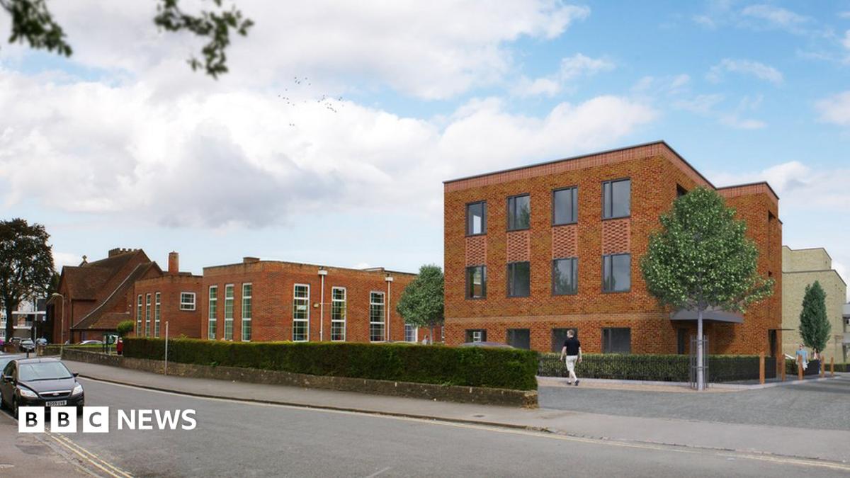 Temple Cowley Pools: Plans unveiled for 48 homes on site - BBC News