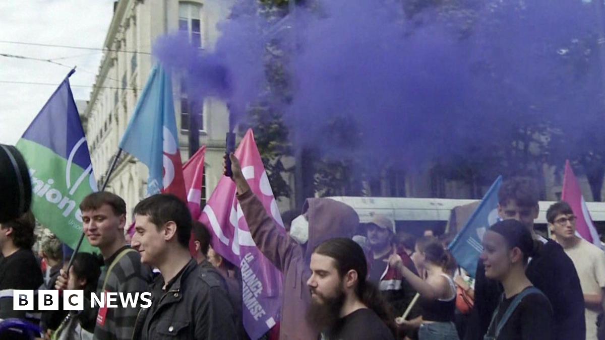 French left protests over new PM Michel Barnier - BBC News