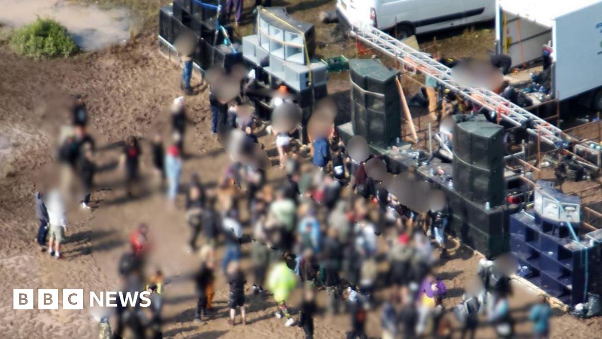 Illegal quarry rave in Frome took police 12 hours to shut down - BBC News