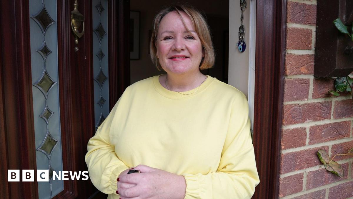 Cleat Hill explosion: ‘It’s been like a dream’ to return home - BBC News