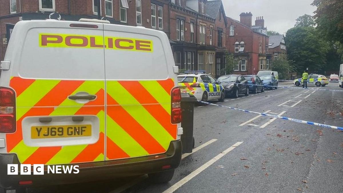 Headingley: Man held on suspicion of woman's murder - BBC News
