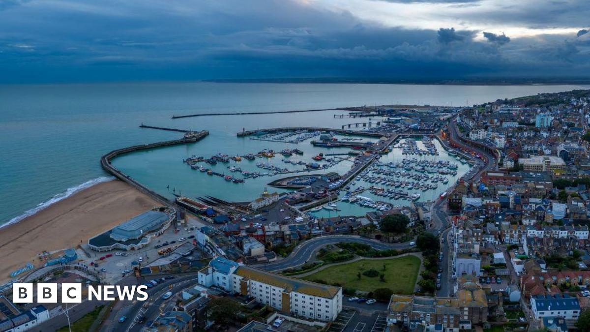 Search for new operator for the Port of Ramsgate unsuccessful - BBC News