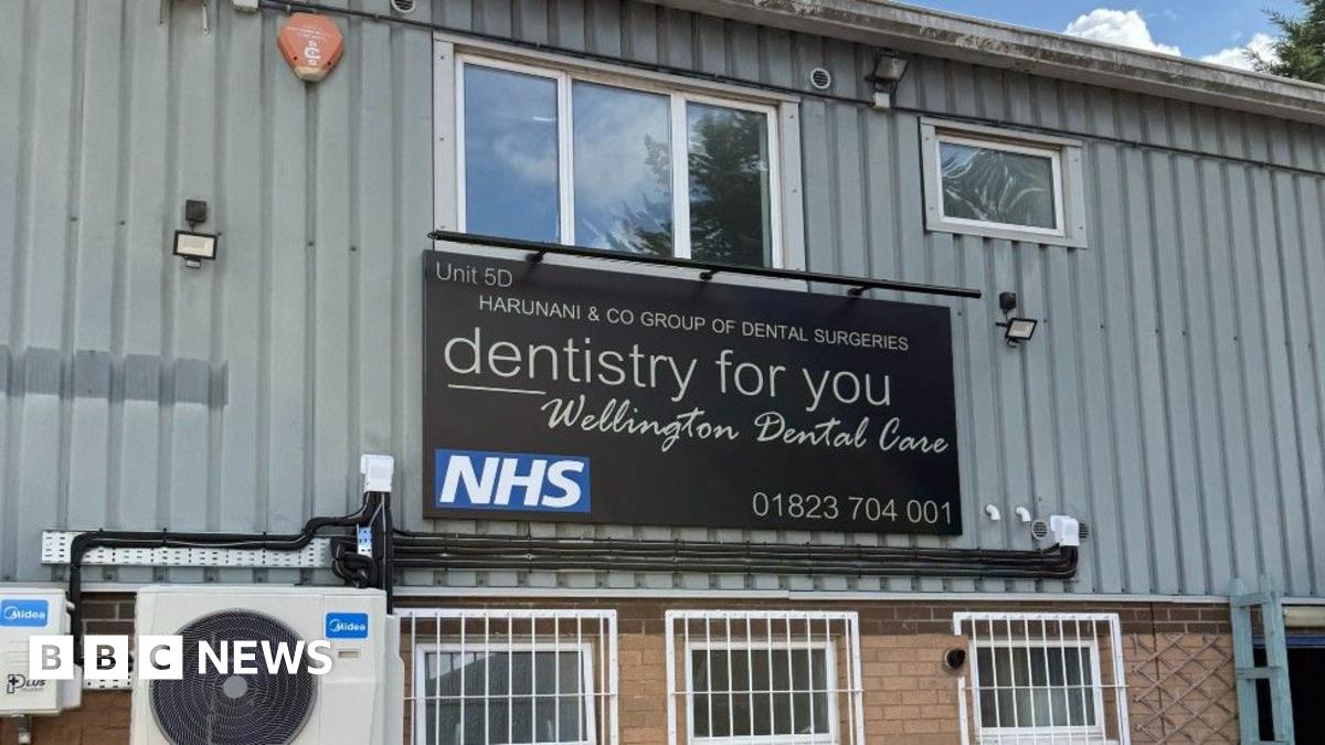 Thousands sign up for new NHS dentistry in Wellington - BBC News