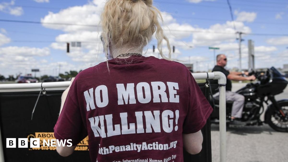 Brandon Bernard executed in Trump's final days - BBC News