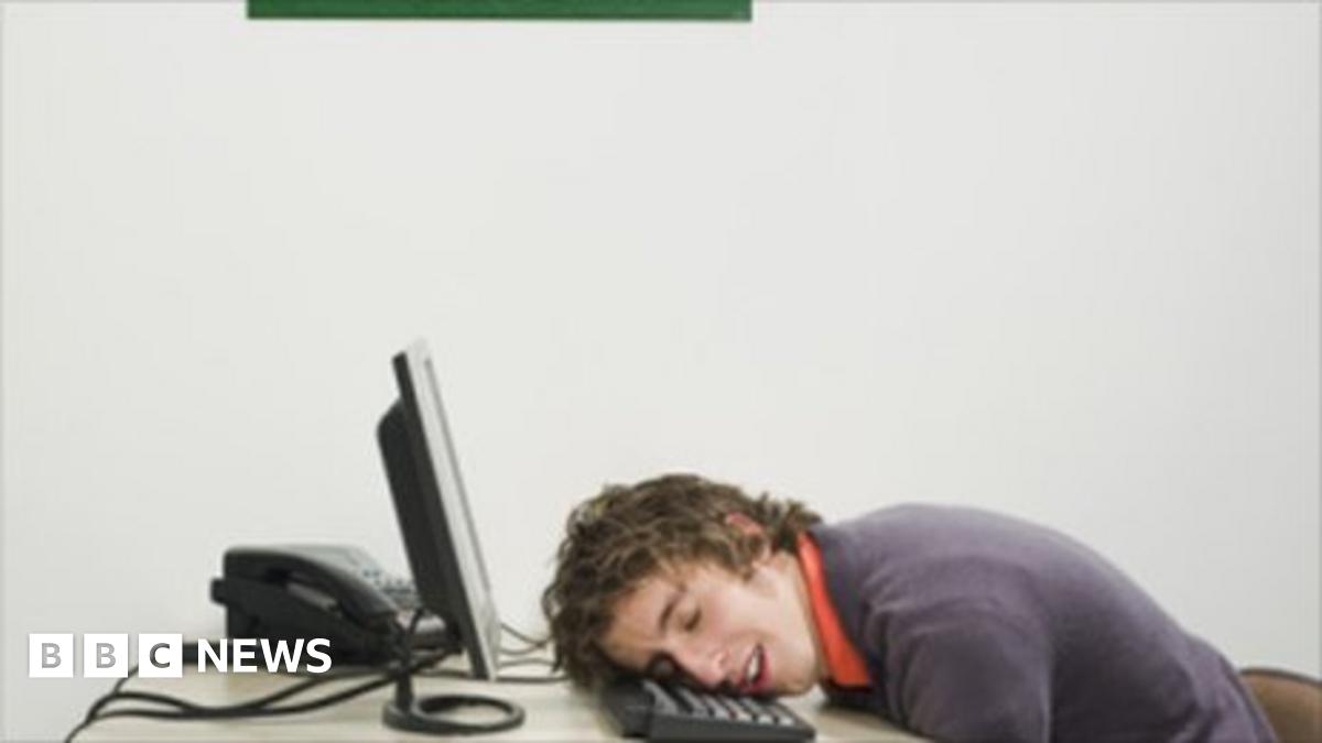 Who, What, Why: How long is the ideal nap? - BBC News