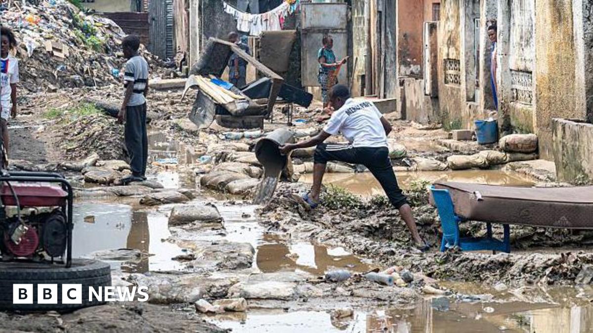 DR Congo flooding: Heavy rains in dry season in Kinshasa kill at least ...