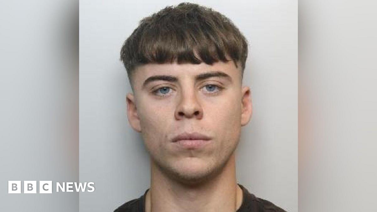 Rioter whose mum saw him on Sky News footage is jailed - BBC News