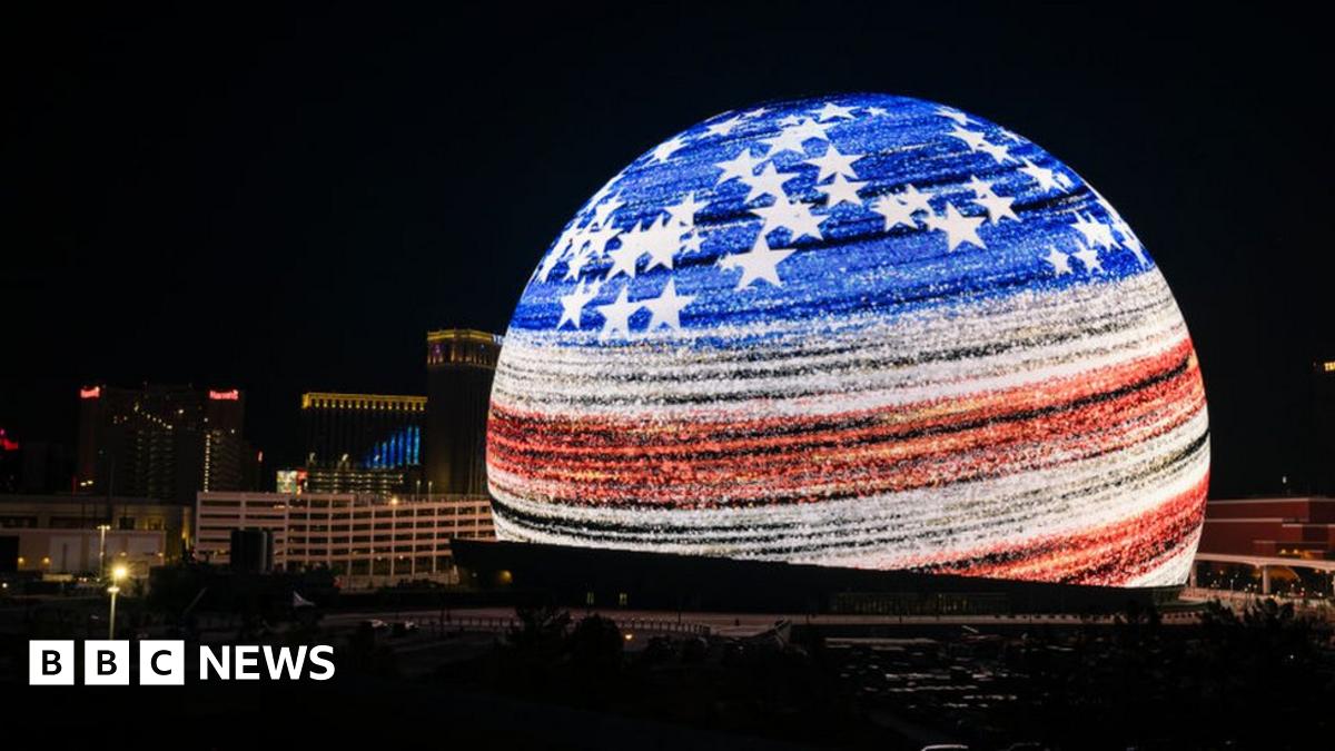 The incredible power of blue LEDs - BBC News