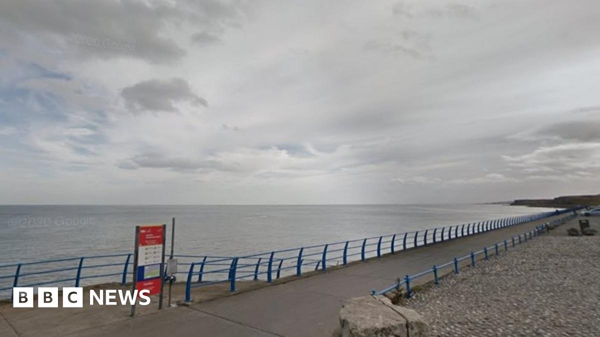 Body found in search for woman in sea at Hendon - BBC News