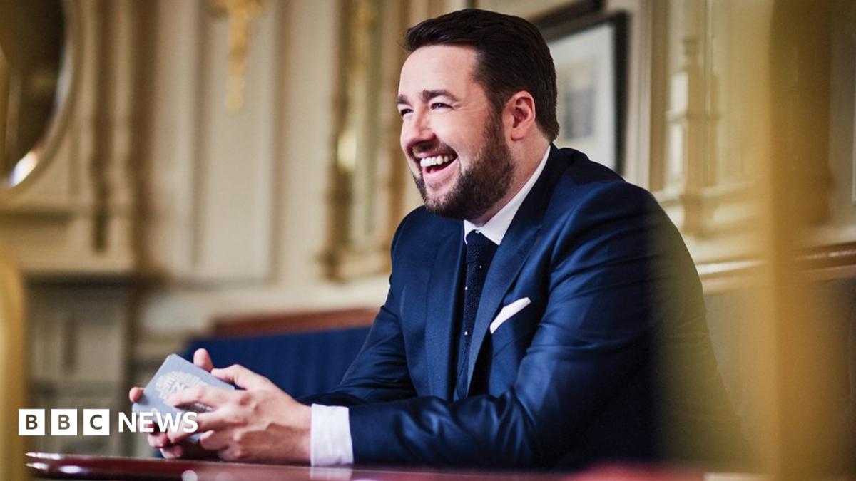 Jason Manford: My nan prefers my singing to my comedy - BBC News