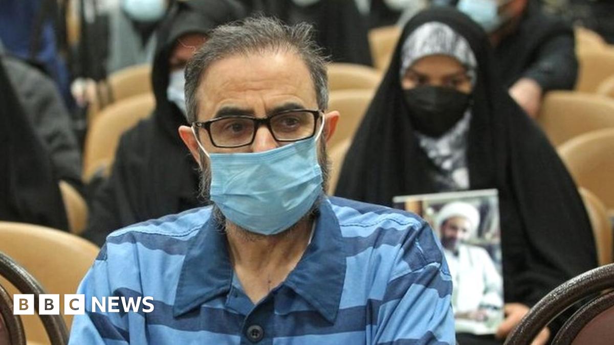 Habib Chaab: Iran executes Swedish-Iranian for alleged terrorism - BBC News