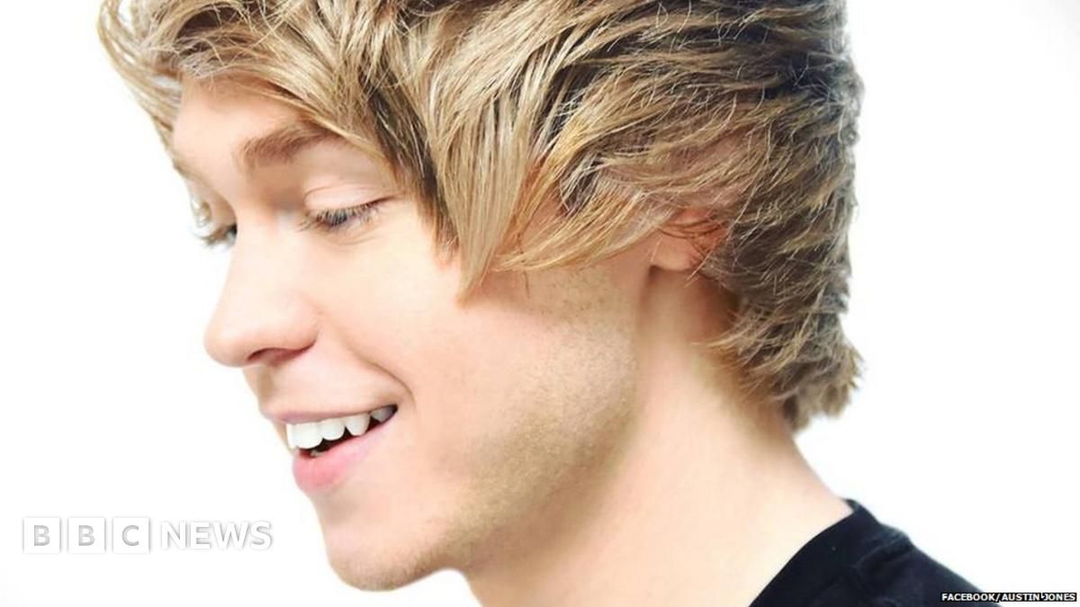 Austin Jones: YouTube responds over singer's channel - BBC News