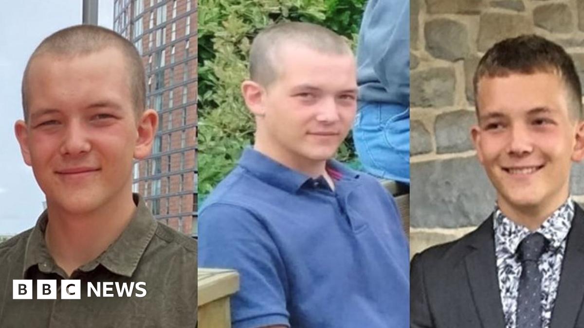 Somerset parents of missing teenager Freddy plea for his return - BBC News