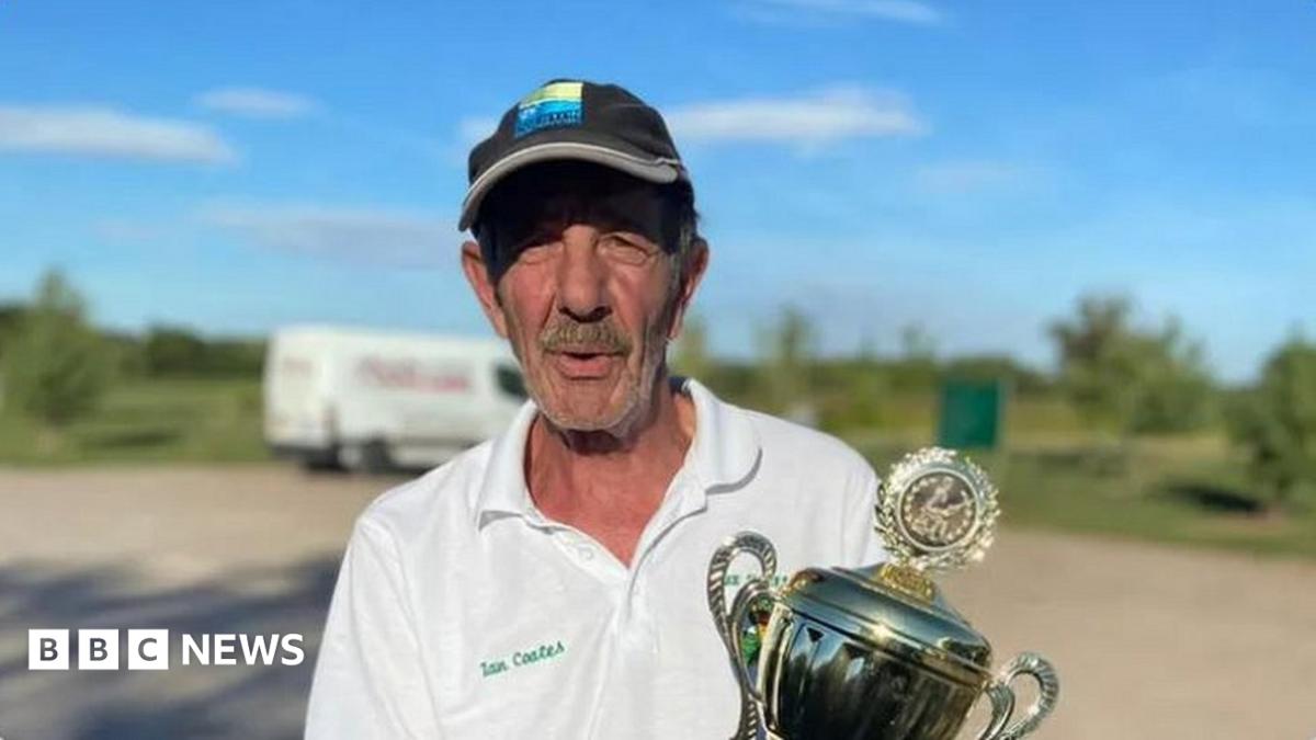 Nottingham attacks: Angling club pays tribute to Ian Coates - BBC News