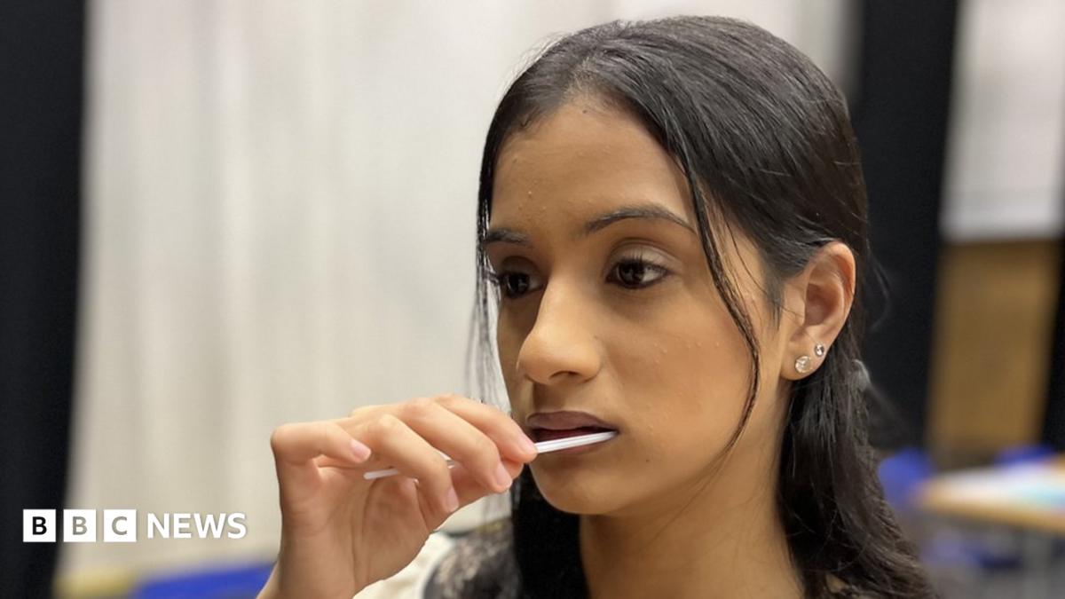 Luton stem cell drive to boost diversity among donors - BBC News