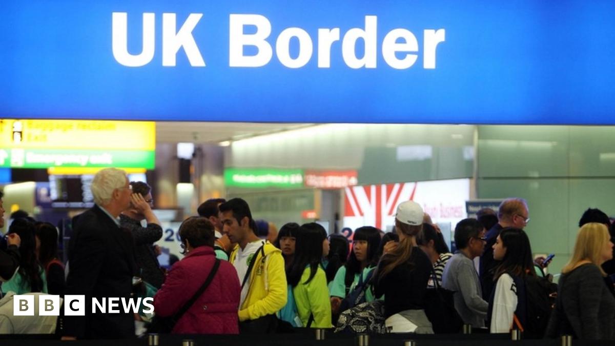 Net migration to UK hits record 336,000, statistics show - BBC News