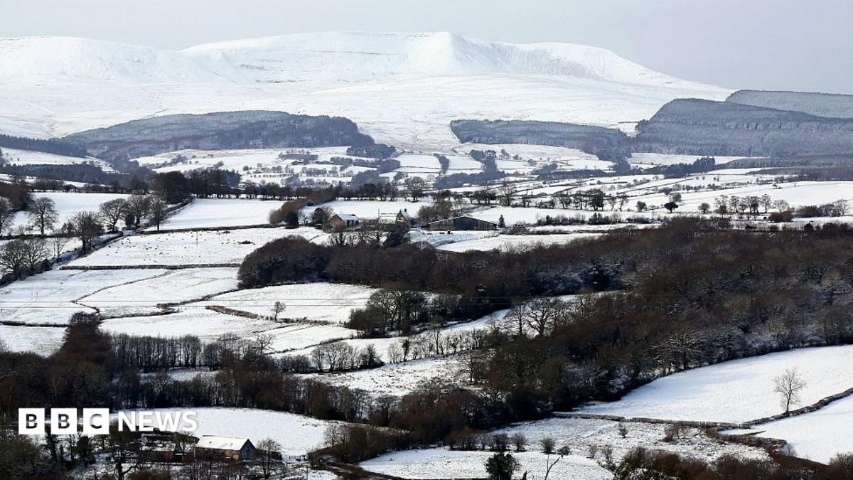 Wales weather: Met Office issues warning as snow and ice set to hit ...