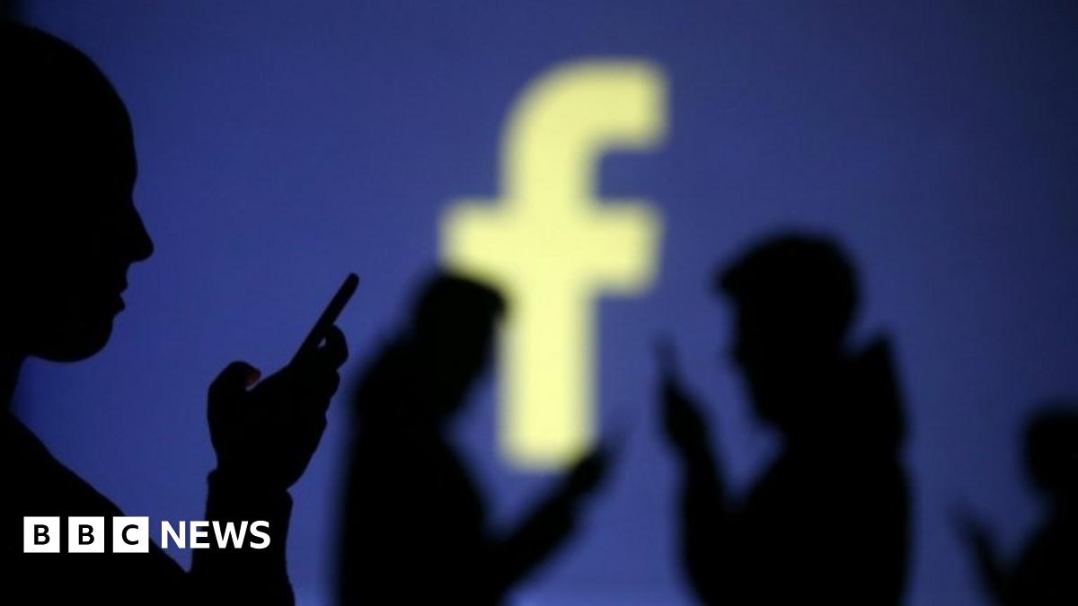 Facebook scandal 'hit 87 million users' - BBC News