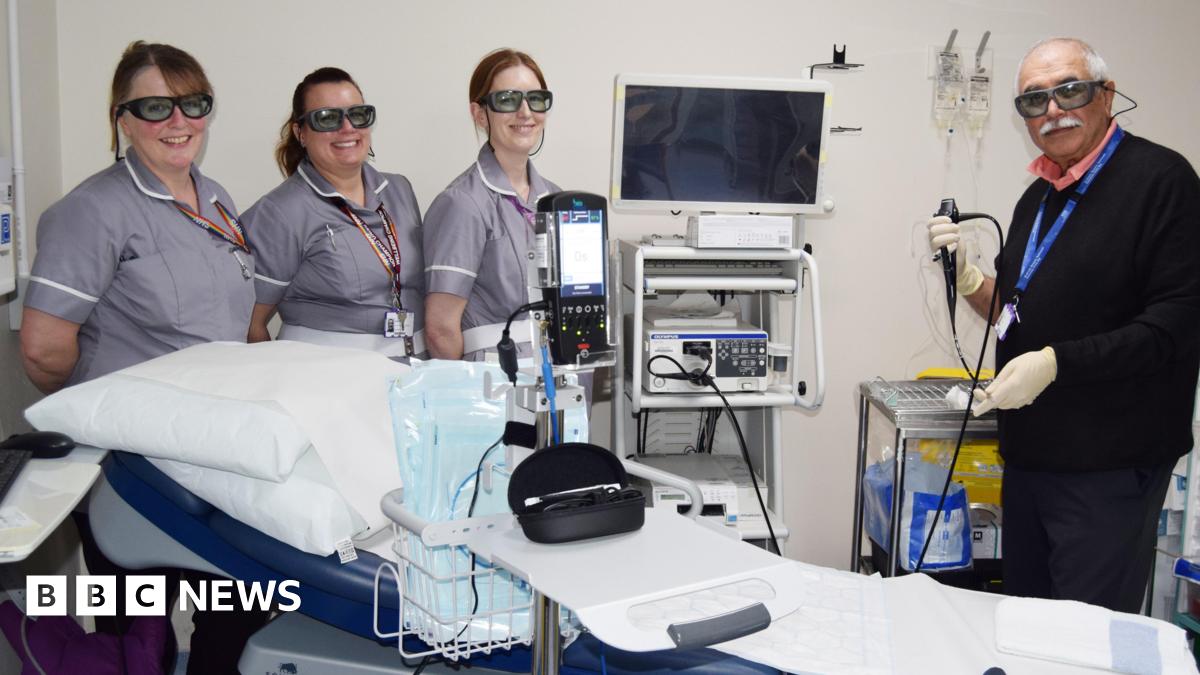 Somerset bladder cancer patients treated same day with new laser - BBC News