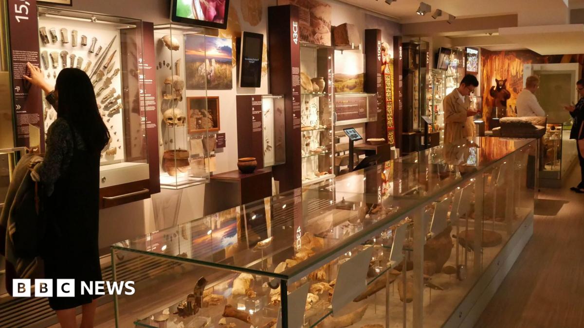 New temporary home for Buxton Museum's artefacts - BBC News
